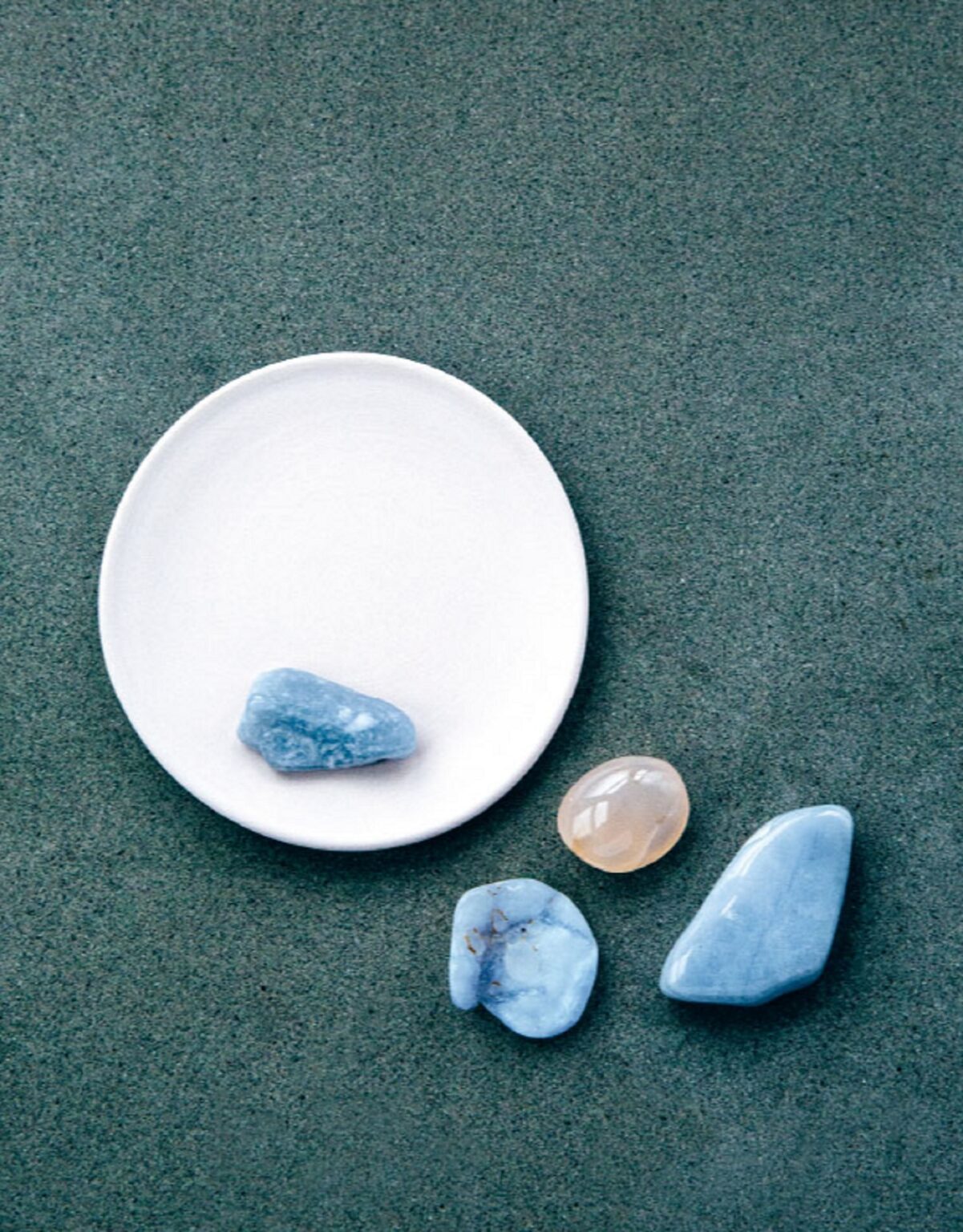 Kalsedon Taşı Özellikleri, Faydaları ve Anlamı - Stonesn.com